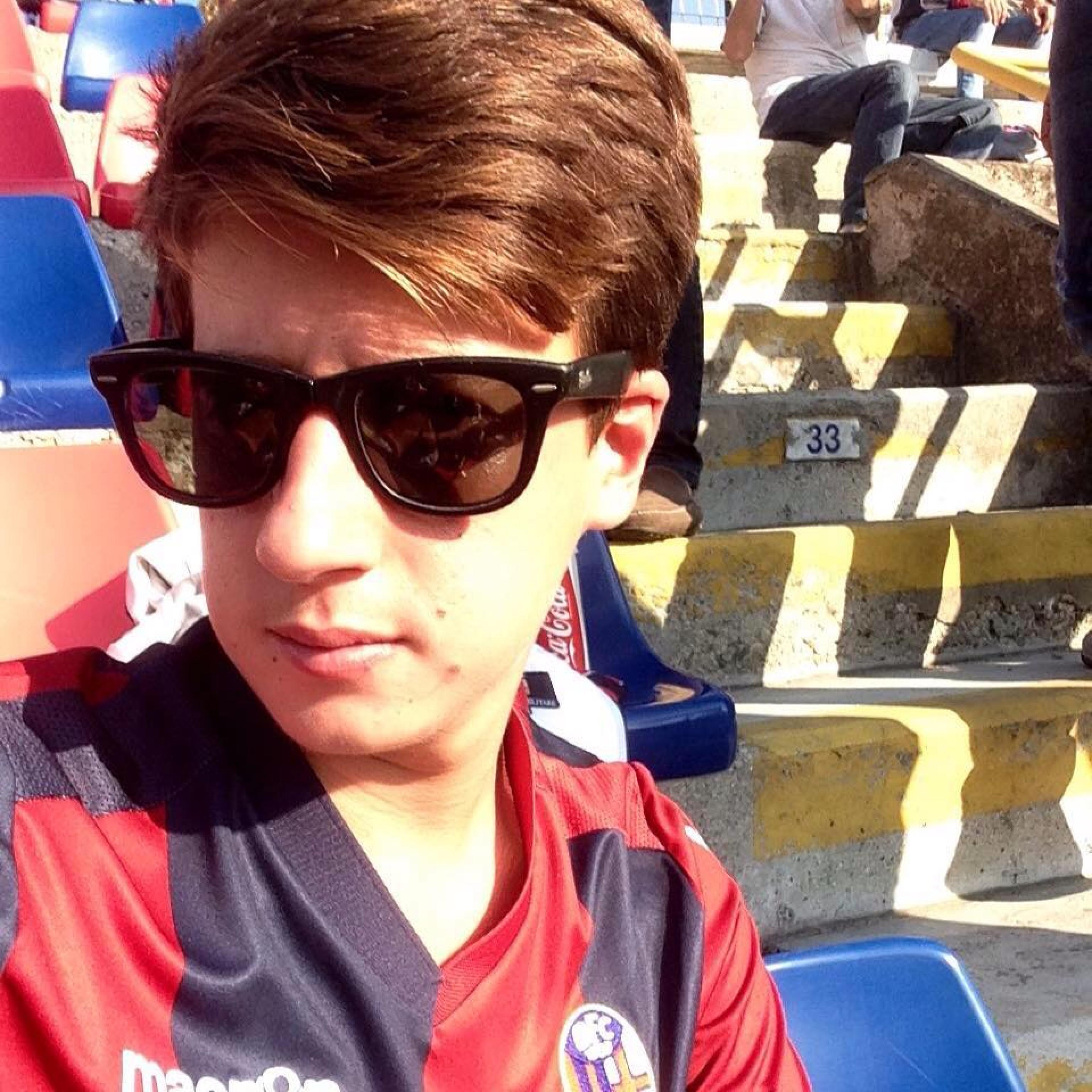 Ragazzo in coma dopo il pestaggio La ragazza e la madre arrestate: Ragazzo in coma dopo il pestaggio La ragazza e la madre arrestate: